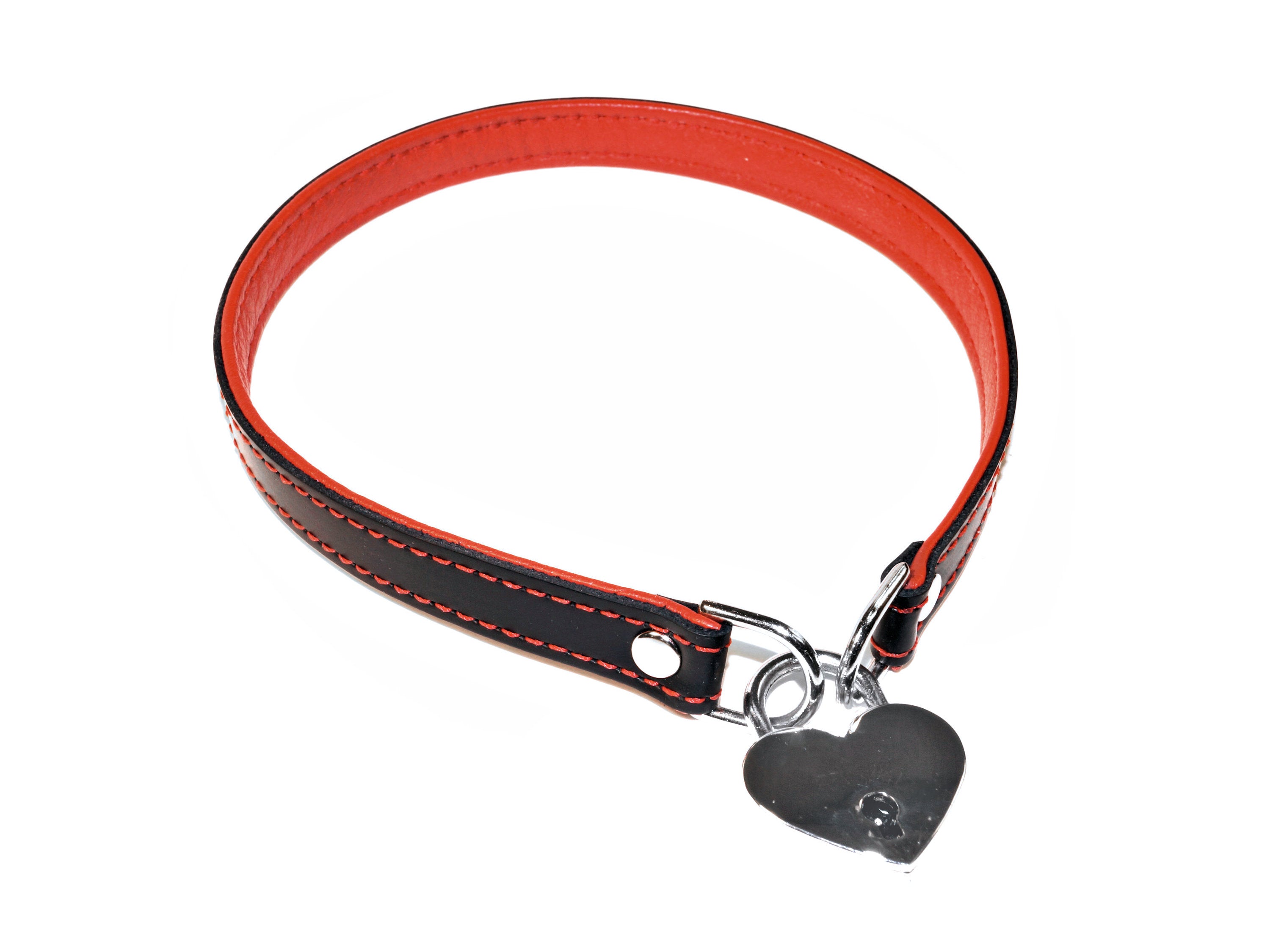 Locking Heart Collar – 6Whips